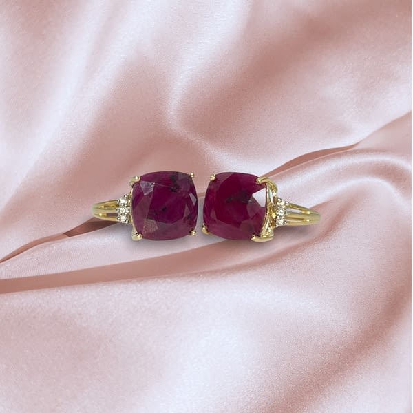 Gouden robijn ring - "The Strawberry" met diamant - Sieradenmeisje