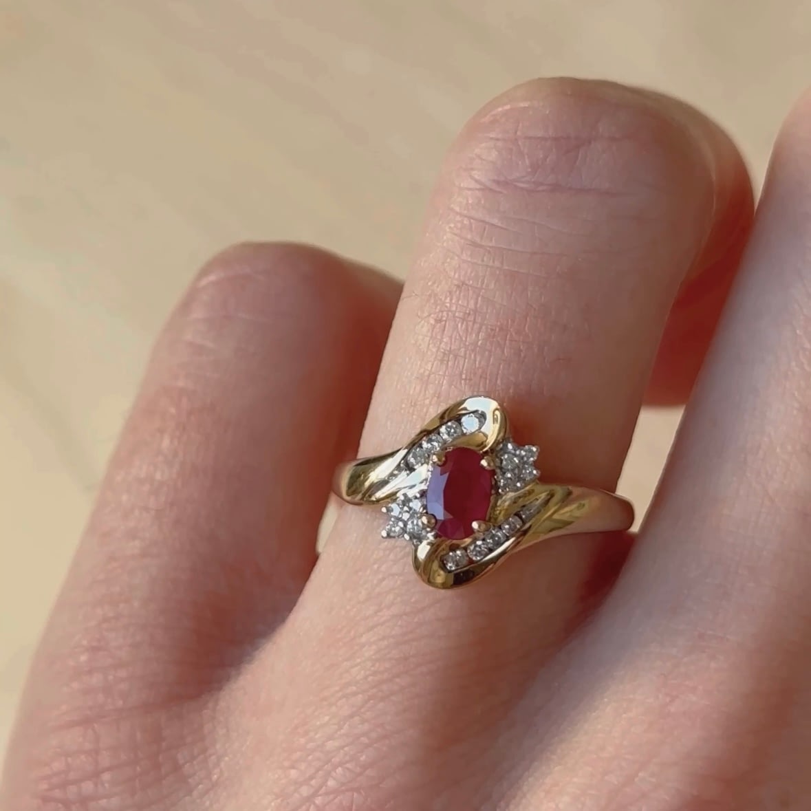 Vintage ring goud - "Prom Queen" Robijn & diamant cluster - Sieradenmeisje